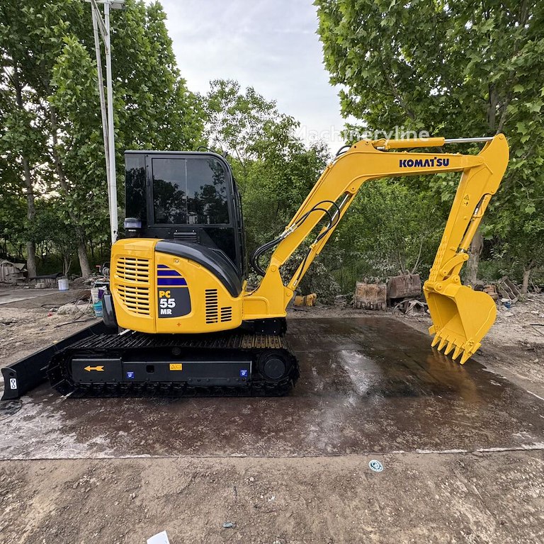 Komatsu PC55 with cabin and air conditioner mini bager