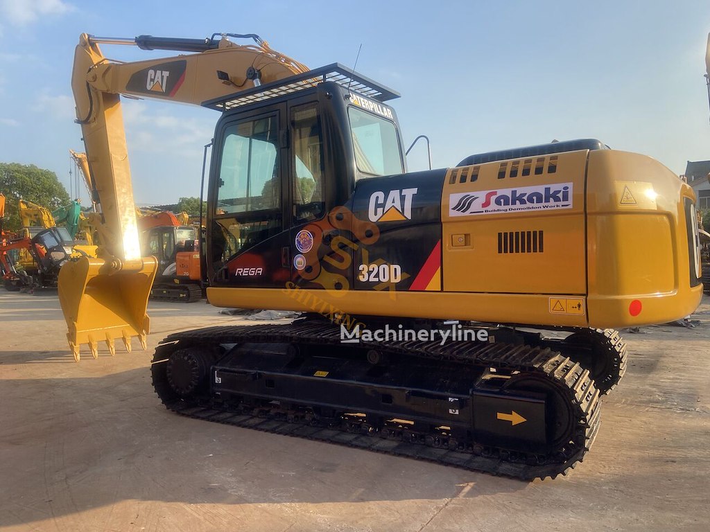 Caterpillar 320D bager guseničar