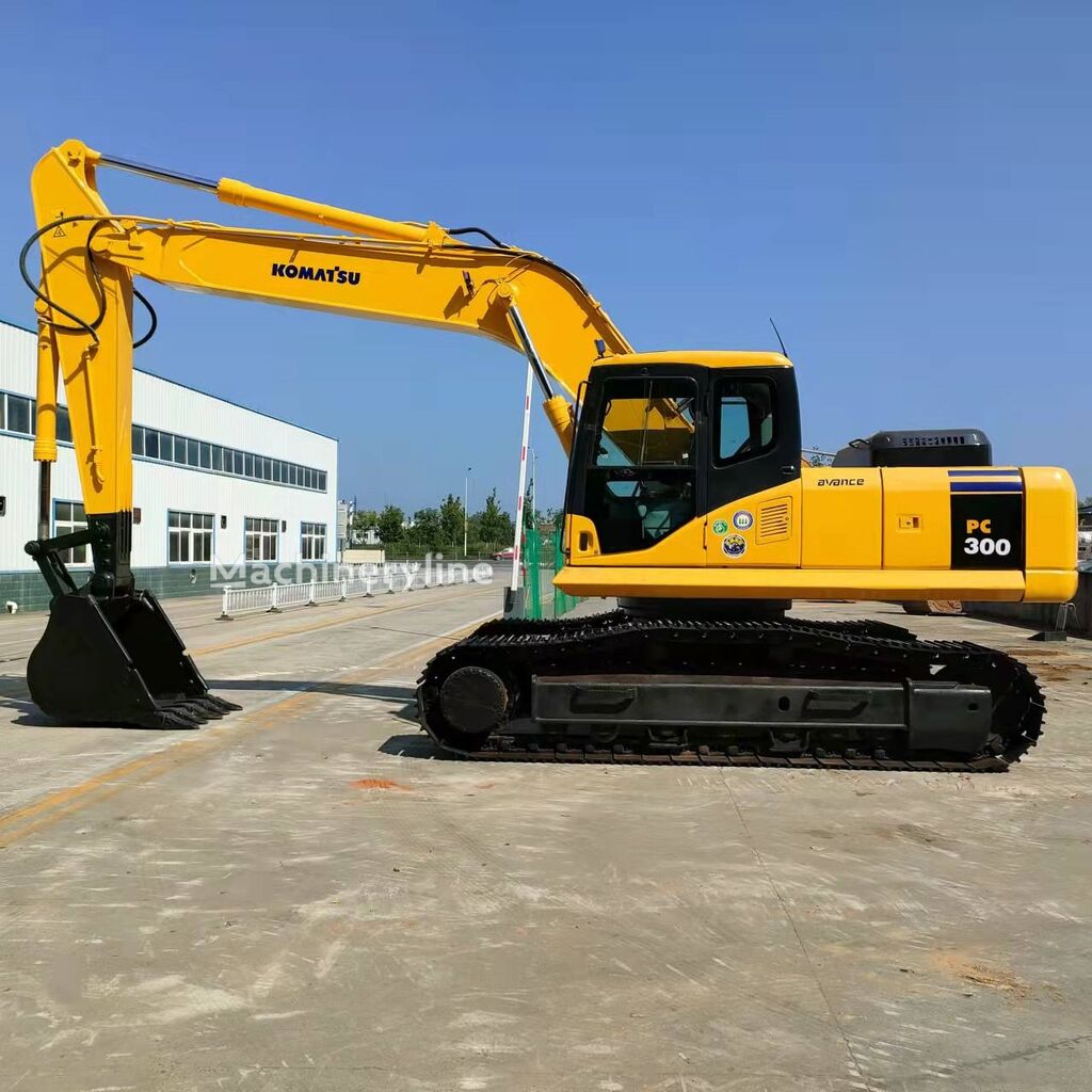 Komatsu PC300-7 bager guseničar