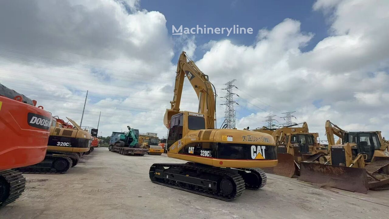 Caterpillar 320CL bager guseničar
