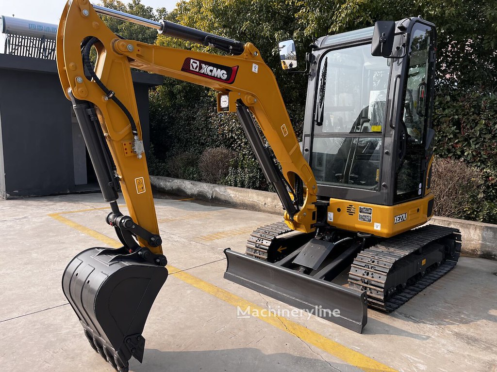 Novi XCMG XE 27U mini bager