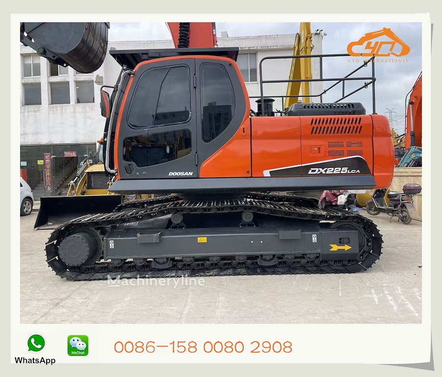 Doosan DX225LCA bager guseničar