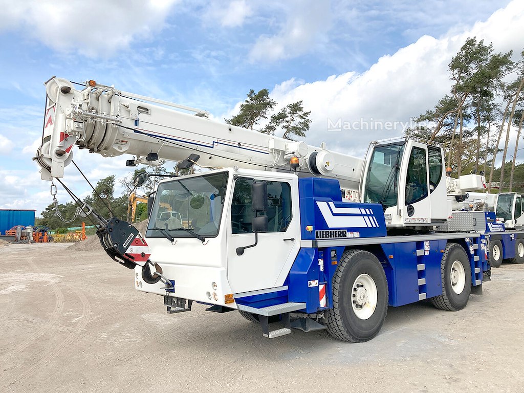 Liebherr LTM 1030-2.1 dizalica za sve terene