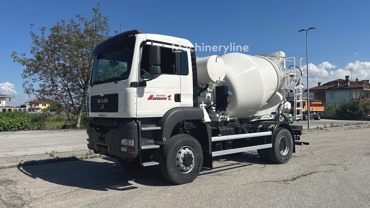 MAN TGA 18.310 kamion s mešalicom za beton