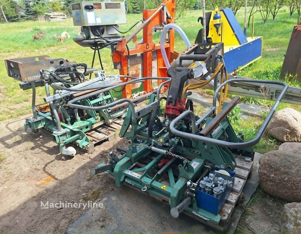 Hunklinger P02-2 mašina za popločavanje trotoara