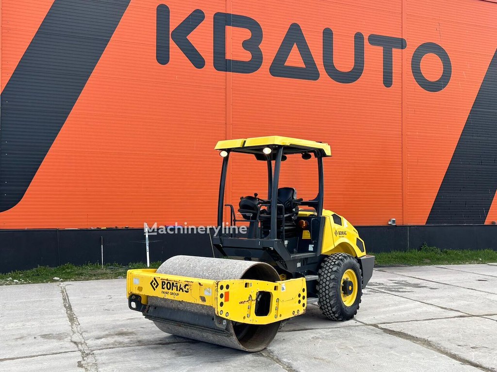 BOMAG BW 145 DH 3 kompaktor s jednim valjkom
