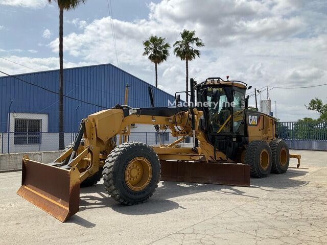 Prodaje se Caterpillar 160M grejder na aukciji