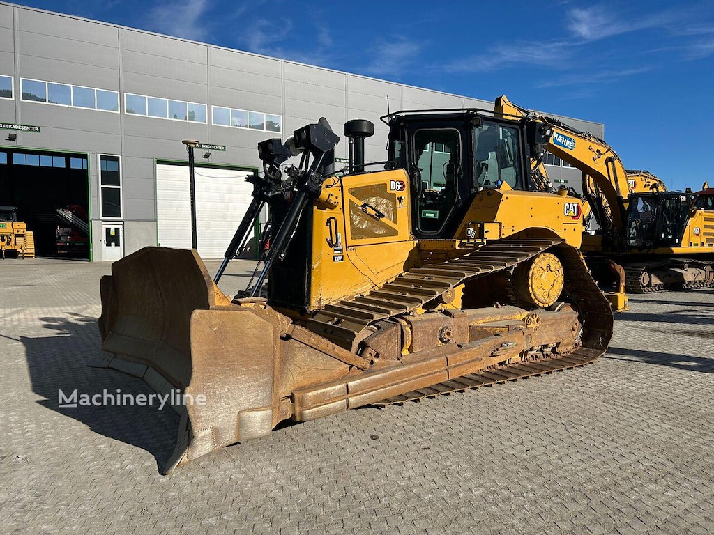 Caterpillar D6XE LGP buldožer