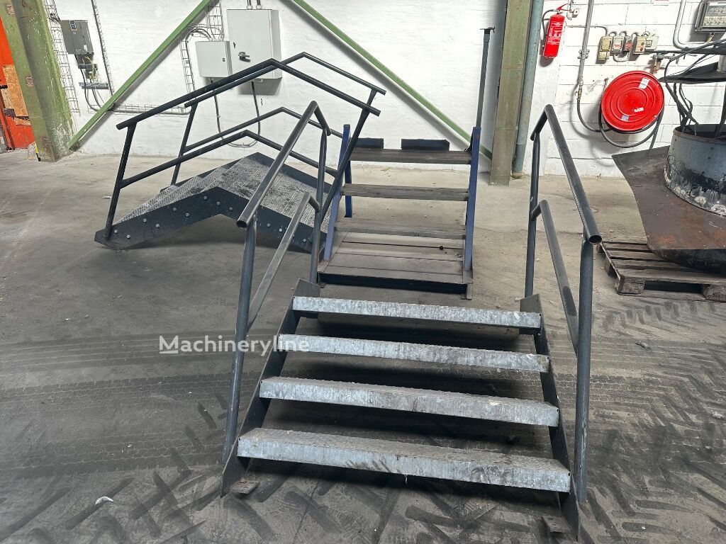 Prodaje se Trapper skladišnu merdevinu na aukciji