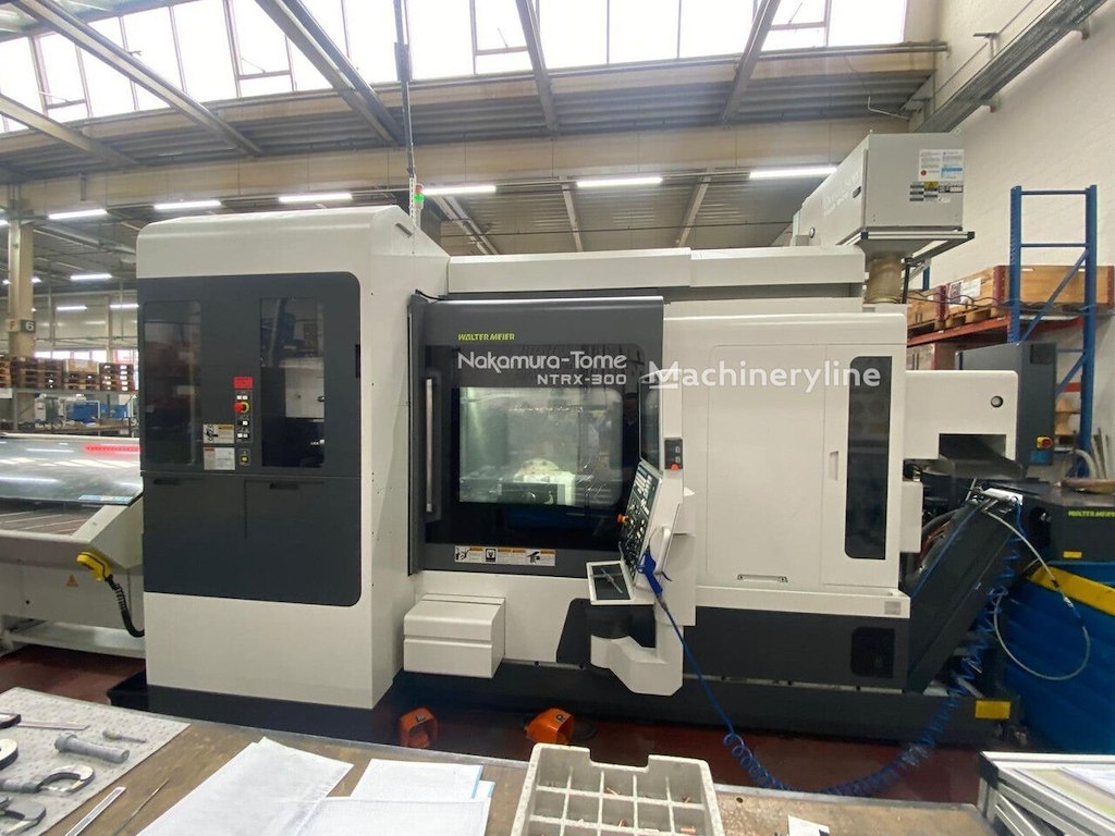Nakamura NTRX 300 obradni centar