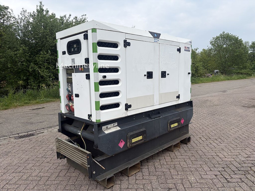 SDMO R66C John Deere 4045 aggregaat generatorset diesel generator