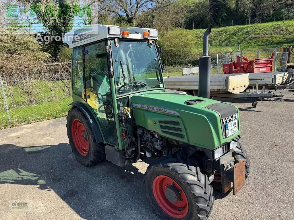 Fendt 207v traktor točkaš