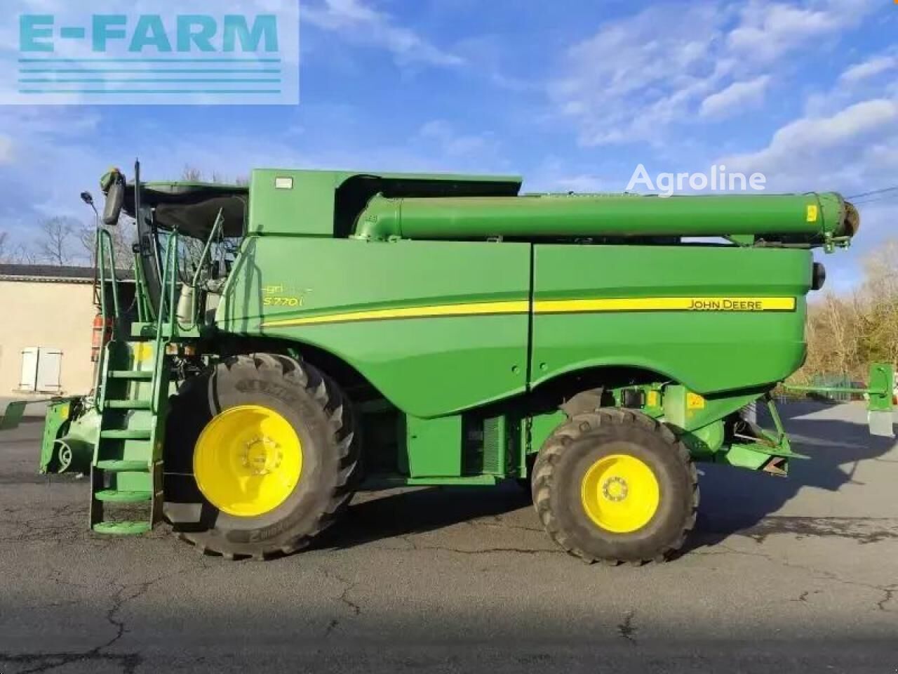 John Deere s770i kombajn za žito