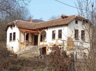 97m² 38.000€
Dimitrovgrad, Senokos