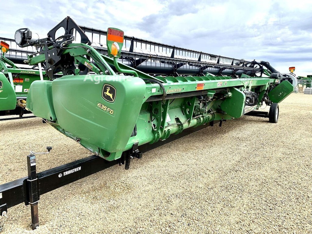 John Deere 635FD FlexDraper 10,7m/vizok/zern.kopiry/shneky ripak. Zamovlennia adapter za žito