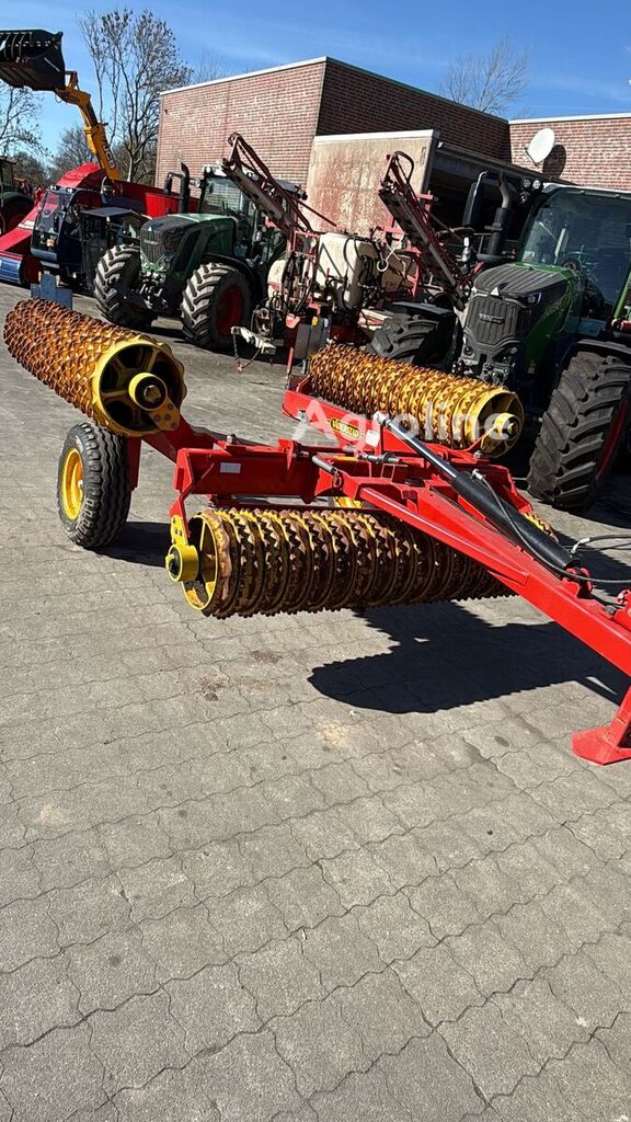 Väderstad Rollex 620 kembridž valjak