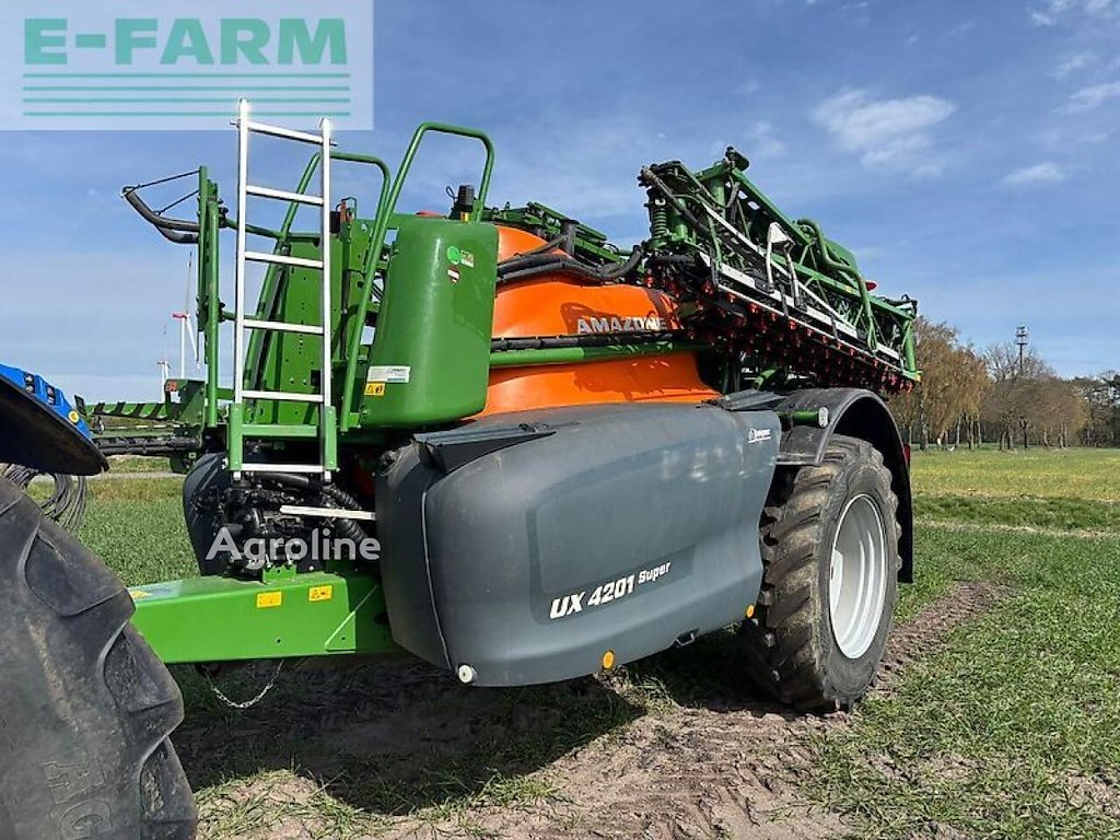 Amazone ux 4201 vučena prskalica