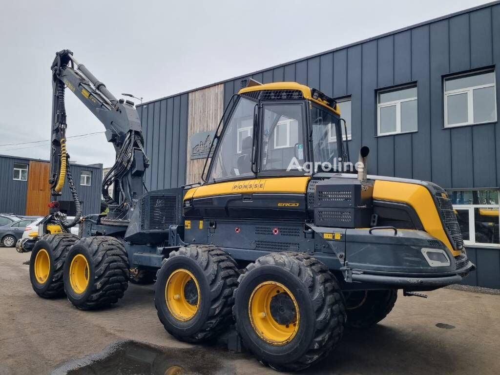 Ponsse Ergo 8W harvester