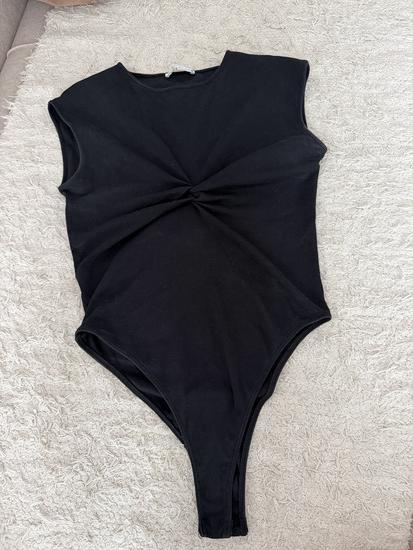 Zara crni bodi