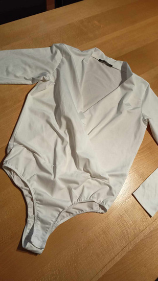 nov body Terranova vel.M
