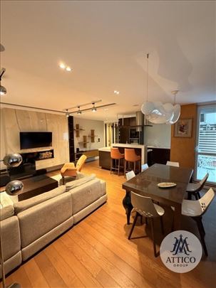 Prodaja se četvorosoban lux stan 113 m², Spens/Sta