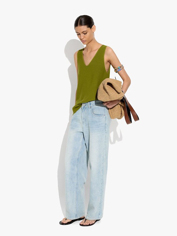 PLAIN KNIT TOP