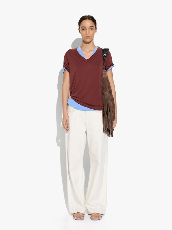 T-SHIRT WITH V-NECK