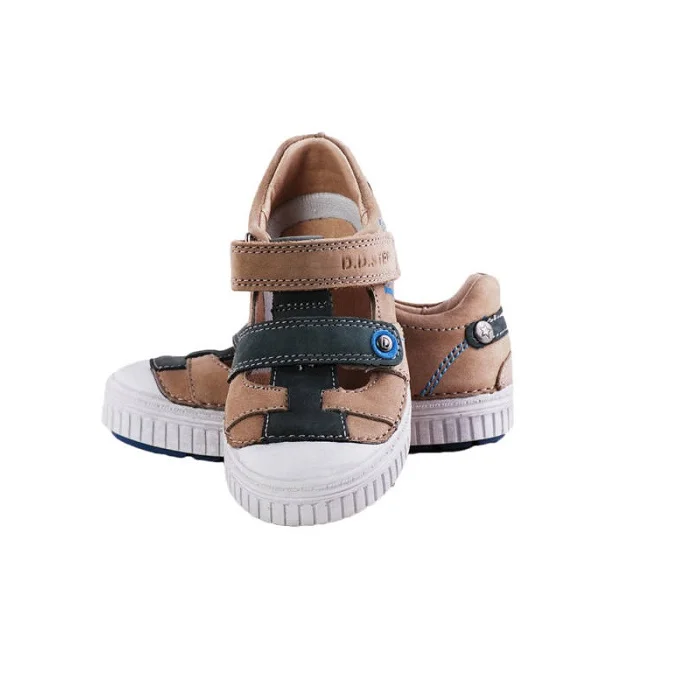 033-8M grey