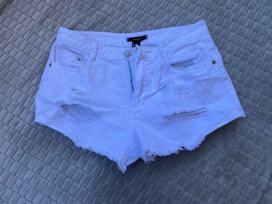 Forever21 beli teksas sorts
