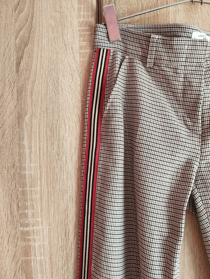 GERRY WEBER Pantalone - Kvalitet i Elegancija