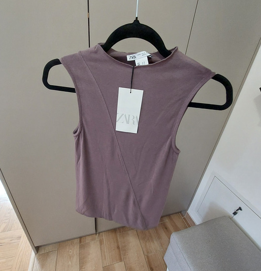 Nova Zara bluza sa etiketom