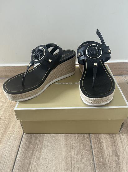 Micheal Kors kozne sandale