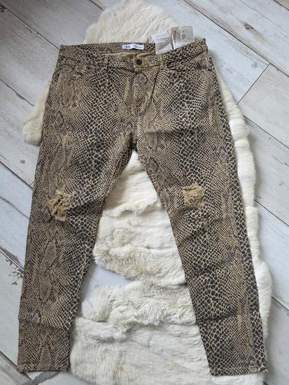 Zara snake farmerice 46