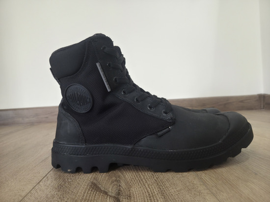 Palladium waterproof br 44