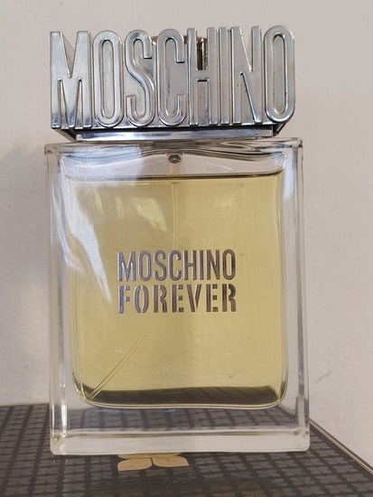 Moschino Forever