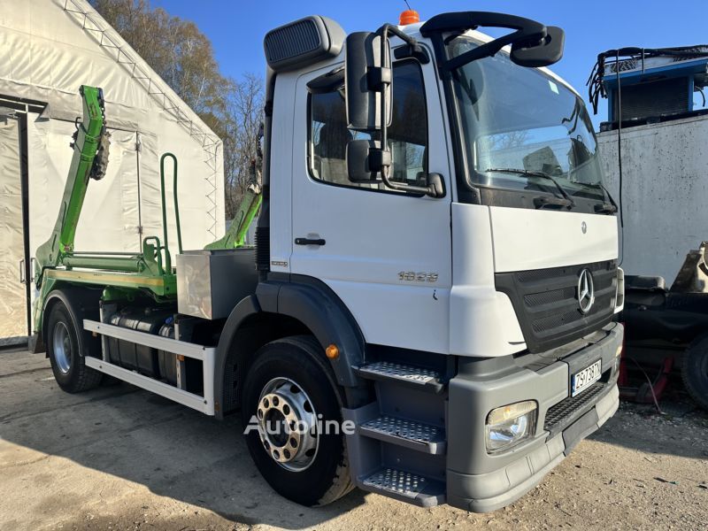 Mercedes-Benz Axor 1829 kamion autopodizač kontejnera