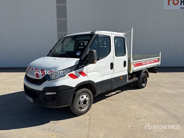 Prodaje se IVECO 35-130 kamion kiper < 3.5t na aukciji
