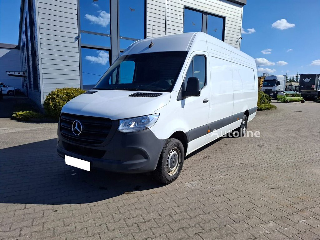 Mercedes-Benz Sprinter minibus furgon