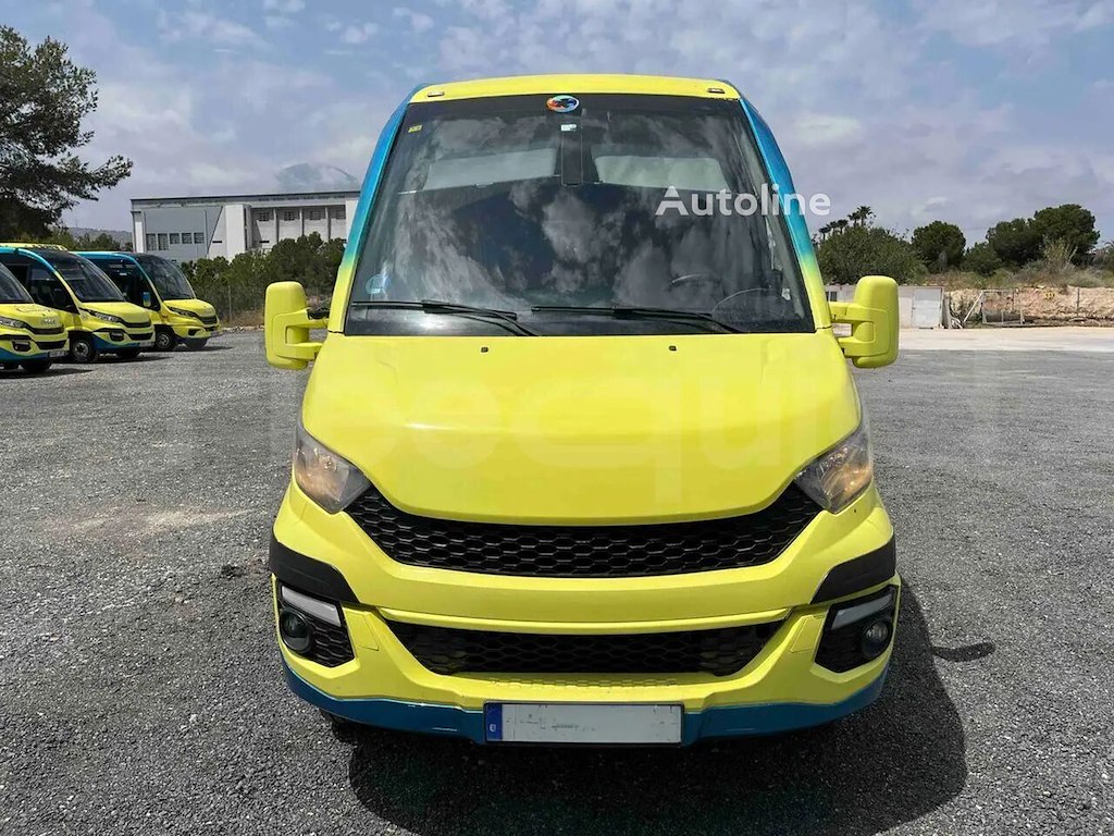 IVECO Ferqui putnički minibus