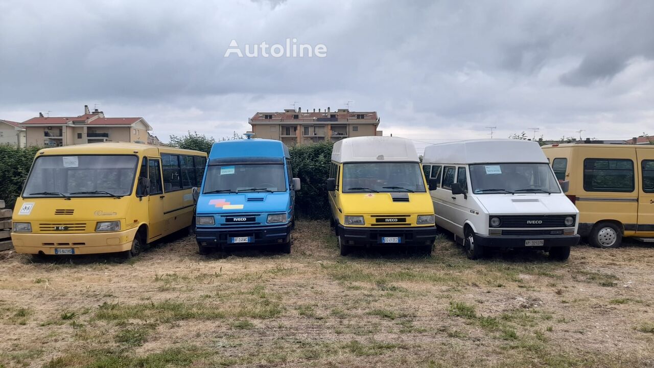 IVECO 4 MINIBUS putnički minibus