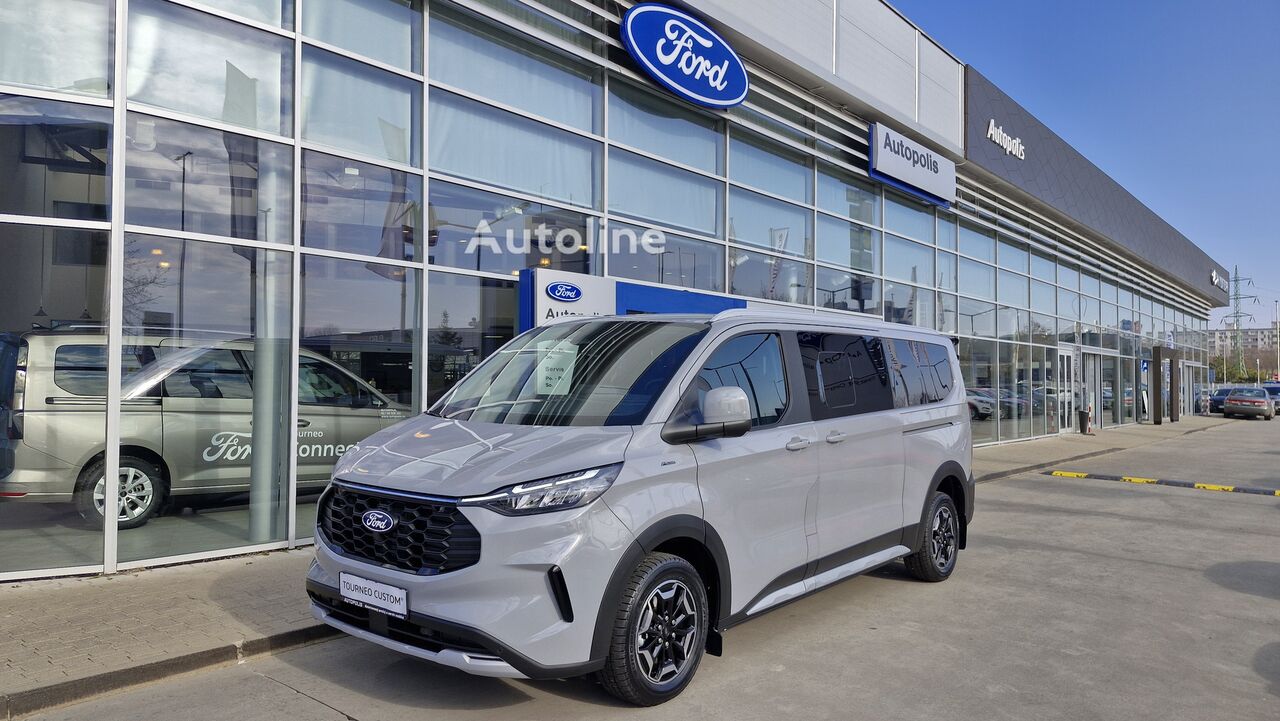 Novi Ford Tourneo Custom Active - skladom v BA putnički minibus
