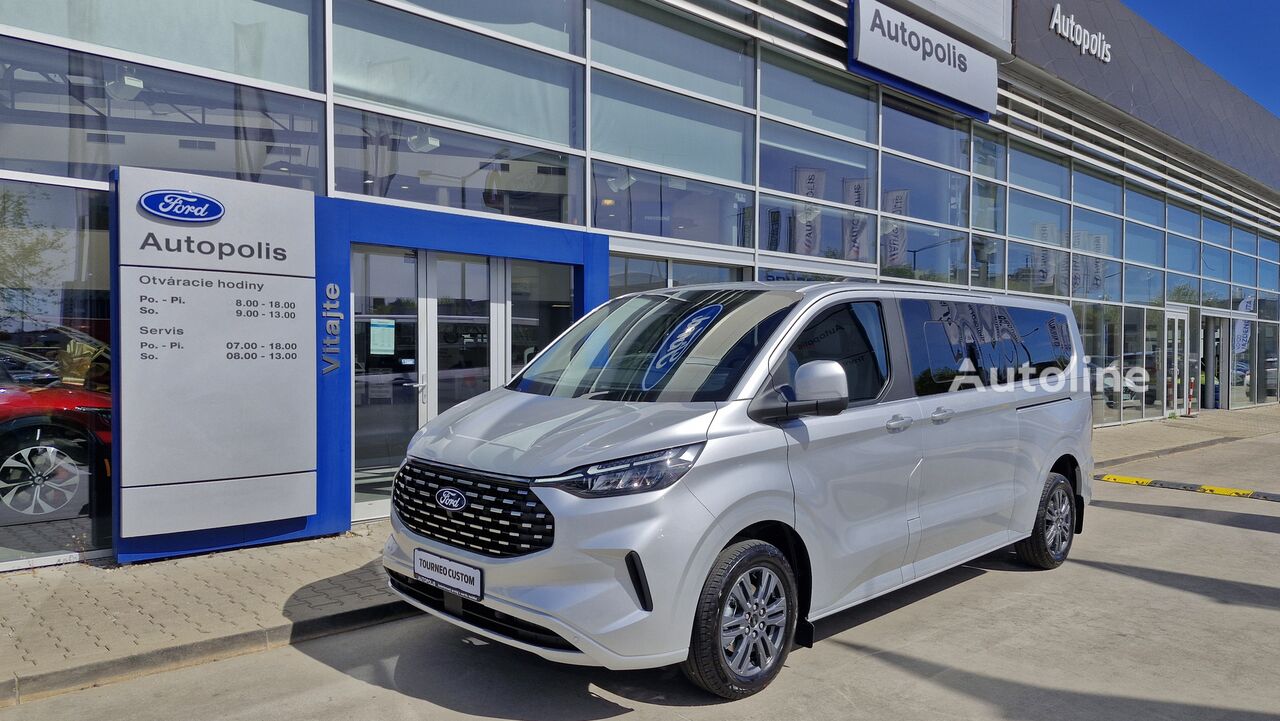 Novi Ford Tourneo Custom Titanium putnički minibus