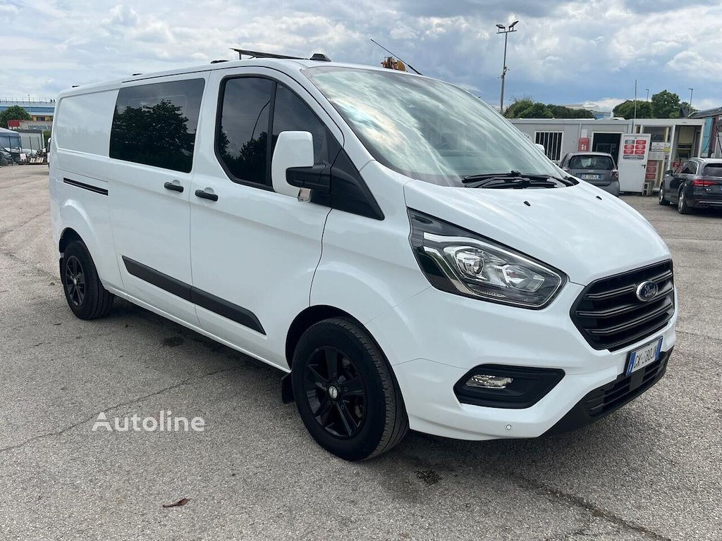 Ford TRANSIT CUSTOM 2.0 kombi minibus