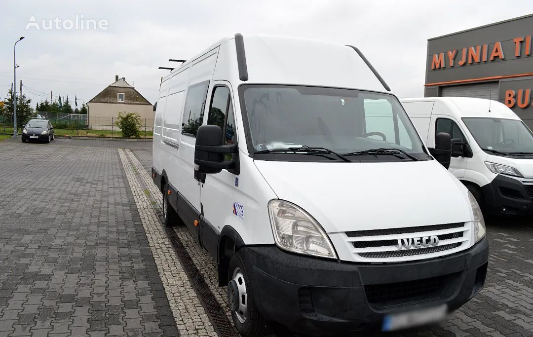 IVECO Daily 35C15 Blaszak Brygadówka 6-seater Doka Dubel Cabin kombi minibus