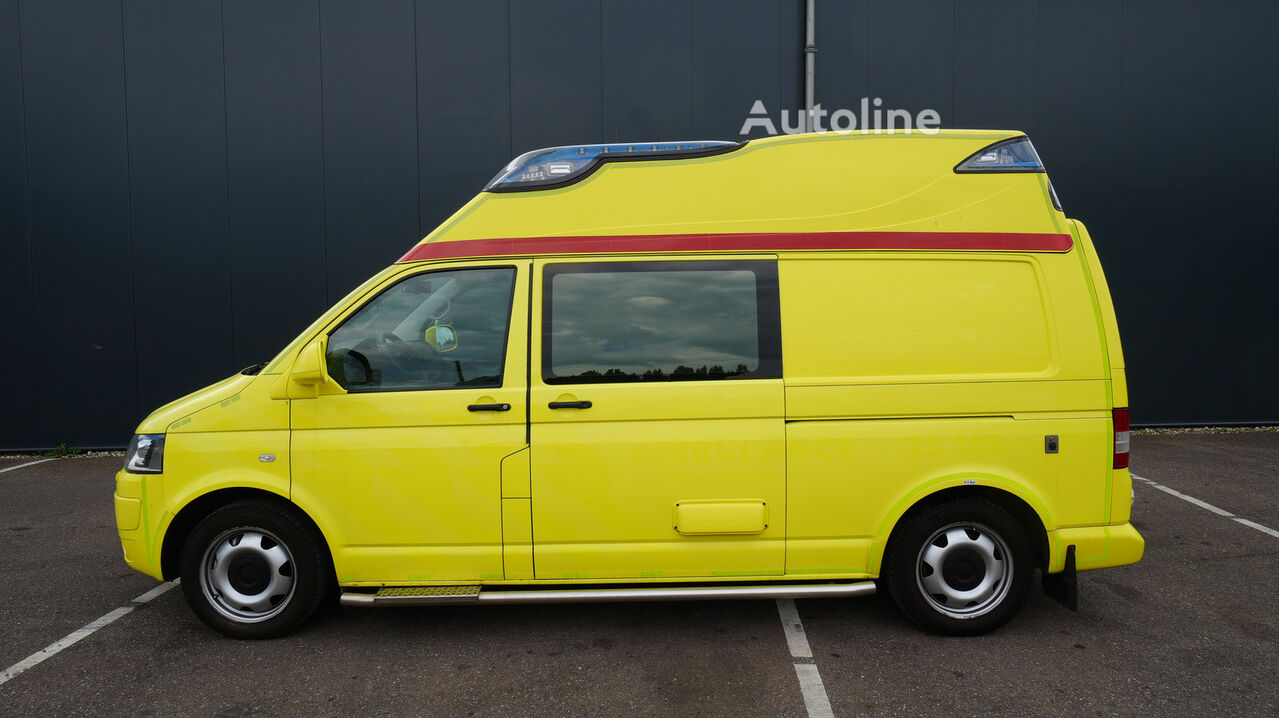 Volkswagen TRANSPORTER AMBULANCE MEDIC TRUCK vozilo hitne pomoći
