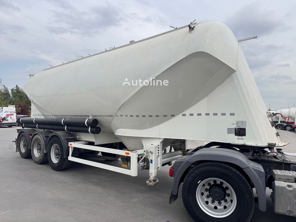 Ardor SVM 39 cisterna za prevoz cementa