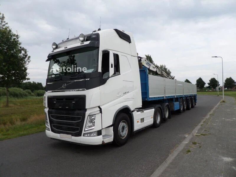 Pacton TTD454 poluprikolica sa ravnom platformom
