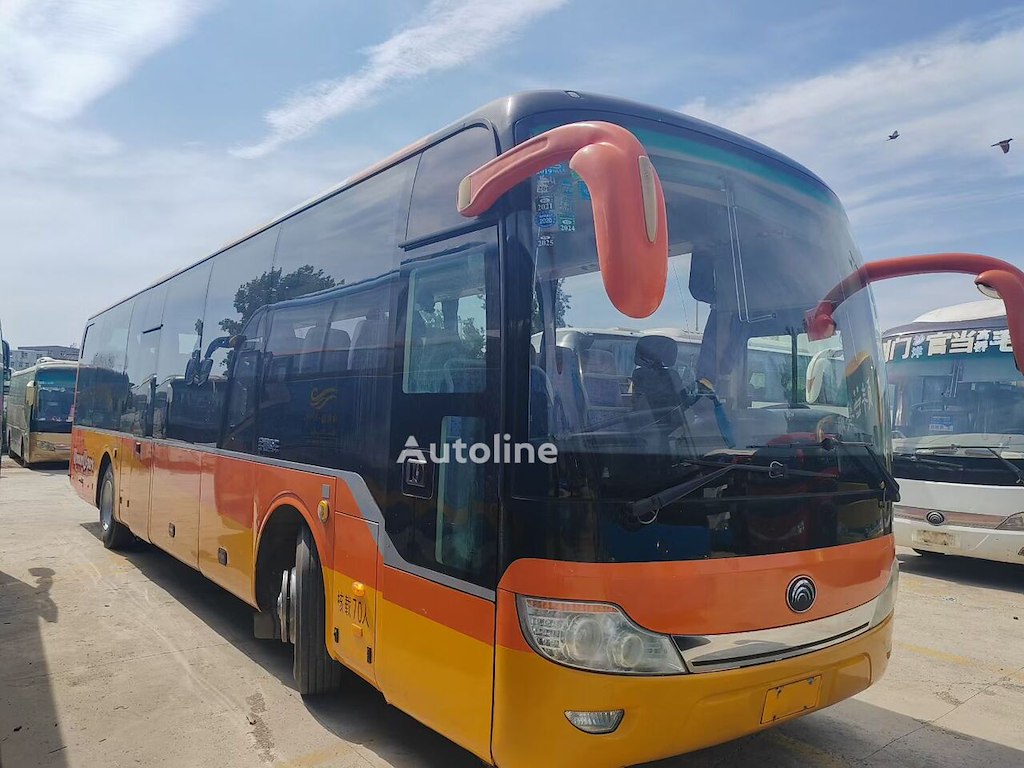 Yutong ZK6121 turistički autobus