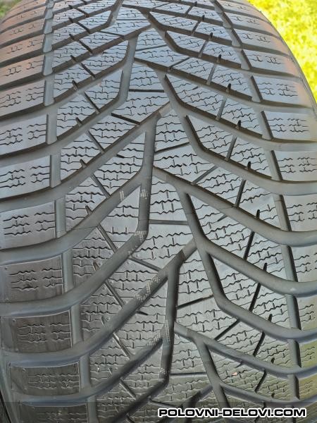 Zimske gume R21x285x35