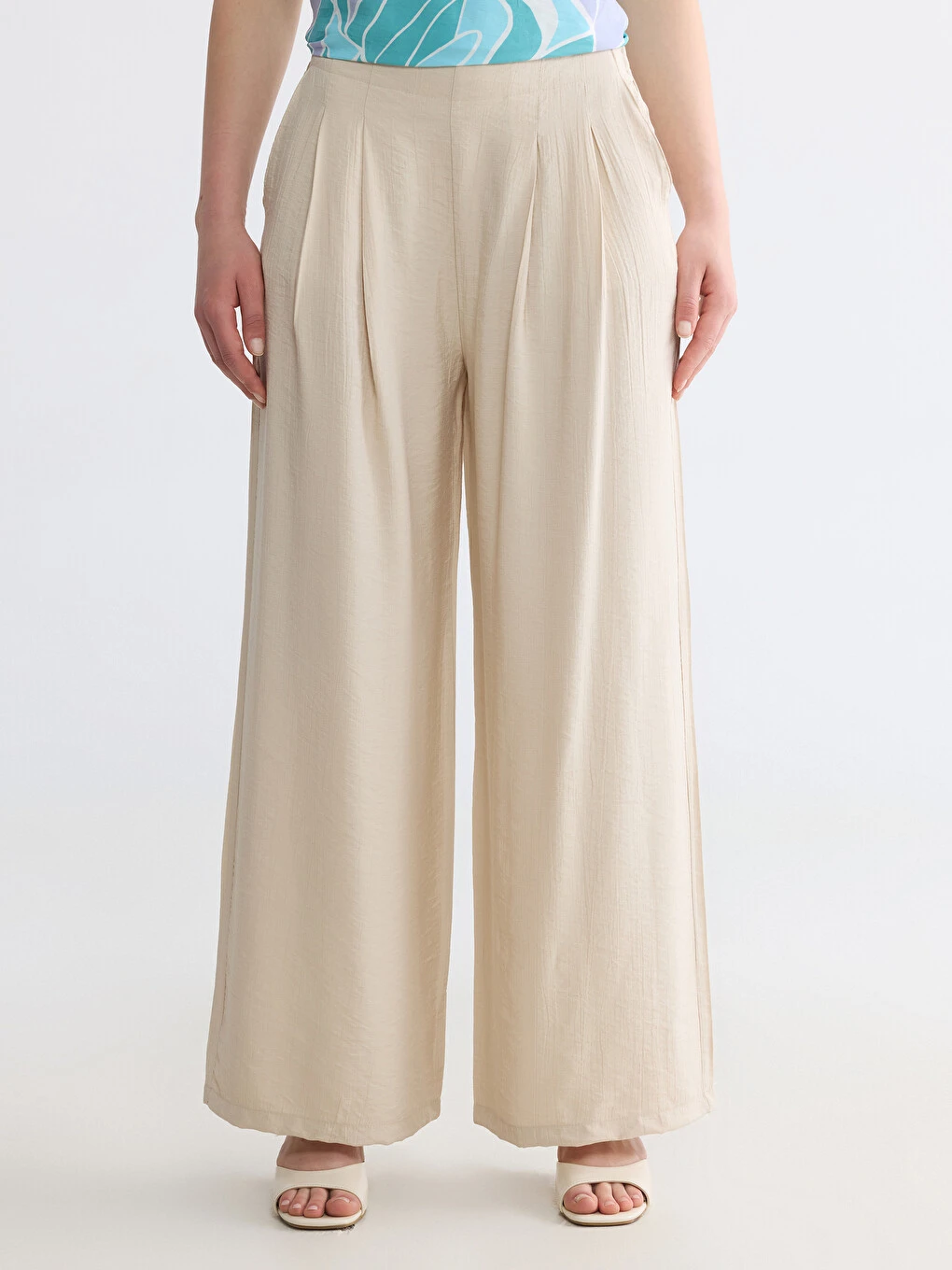 LCW Comfort Ženske Plisirane Pantalone Sa Elastičnim Strukom